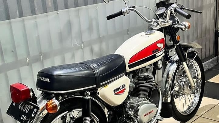 Sebelum Membeli Motor CB 100, Perhatikan Beberapa Kekurangannya! - Frensia